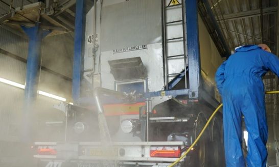 Tanker cleaner | BJ Flexpartners